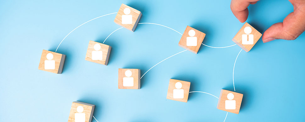 Fiche métier : Directeur des Ressources Humaines (DRH) | Michael Page ...