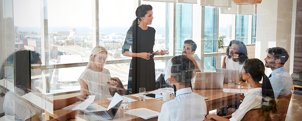 Femmes & management : comment affirmer votre leadership ? | Michael ...